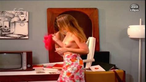 Naked Sandra Barsotti In As Mulheres Que Fazem Diferente