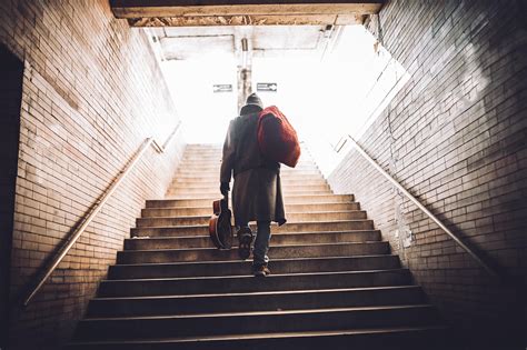 Youth Leaving Foster Care Should Receive Guaranteed Income