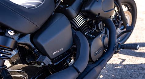 2024 Shadow Phantom Features Honda Powersports
