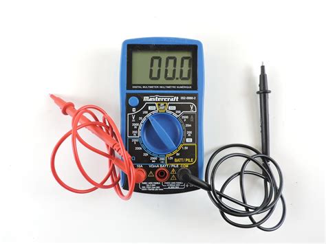 Police Auctions Canada Mastercraft 052 0060 2 Digital Multimeter Tester 268915a