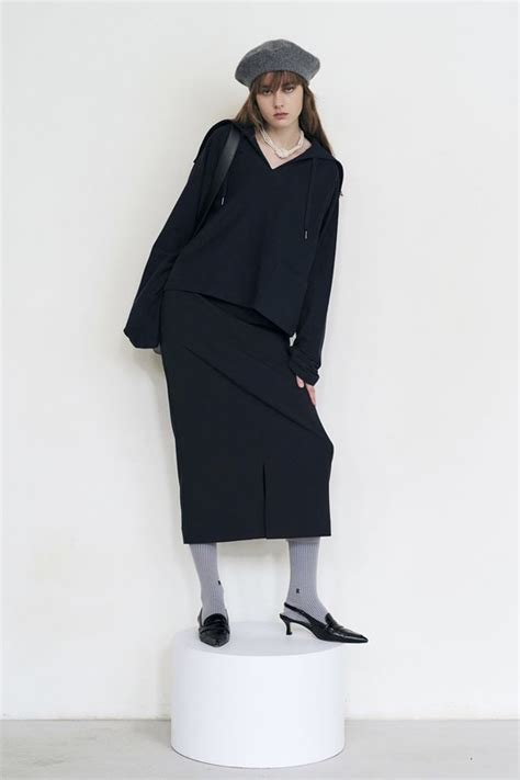 Tara Van Eck The Fashion Spot