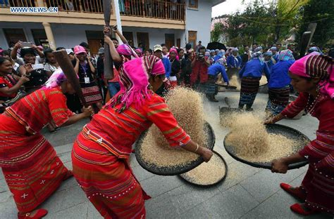 Wa Ethnic People Celebrate New Rice Festival In Sw China 6 People