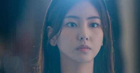 하율리 판도라 조작된 낙원 촬영장 사진 공개존재감 강렬했다