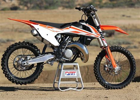 2017 Ktm 125 And 150 Sx First Ride Impression Dirt Bike Test Ktm