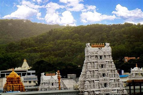 The Most Famous And Popular Temples To Visit In India Bon Travel India