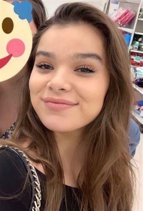 Pin By Juan On Hailee