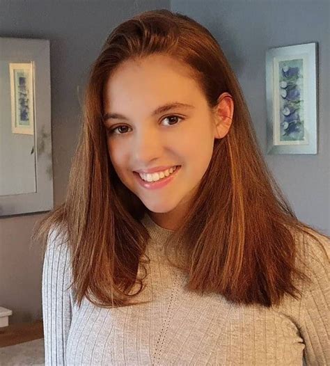 Allie Sherlock Age Net Worth Boyfriend Family Height