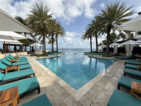 20 Different Dining Programs To Earn Bonus Points And Cashback While Out