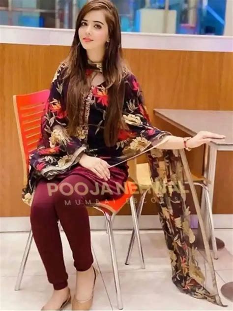 Call Girls Service Near Niranta Transit Hotel Mumbai