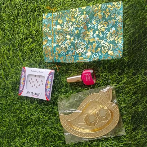 Thamboolam Set 22 Prashaa Return Ts