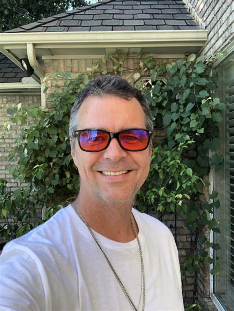 What Are The Best Blue Light Blocking Glasses Explore Top Picks
