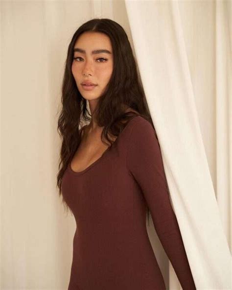 Who Is Sabina Mura Biography Onlyfans Star Wiki Height Age