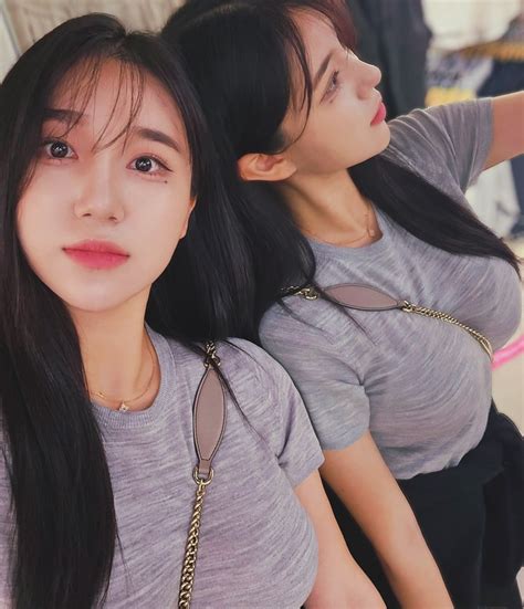 E컵 치어리더 김현영 볼륨감 뽐내는 일상 사진 대방출