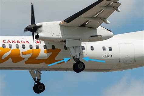 Dehavilland Canada Dhc 8 Dash 8 Aircraft Recognition Guide