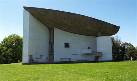 La Capilla Ronchamp De Le Corbusier Arquitectura Y Cristianismo Arte