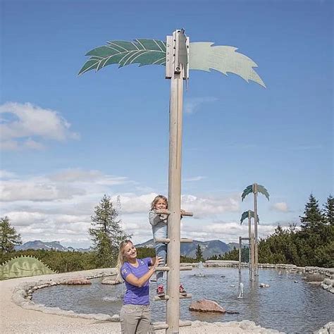 Triassic Trail Hike Into Prehistory