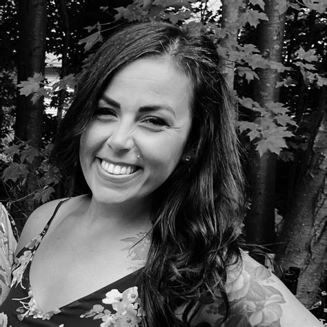 Danielle Lambert Commercialization Manager Alene Candles Linkedin