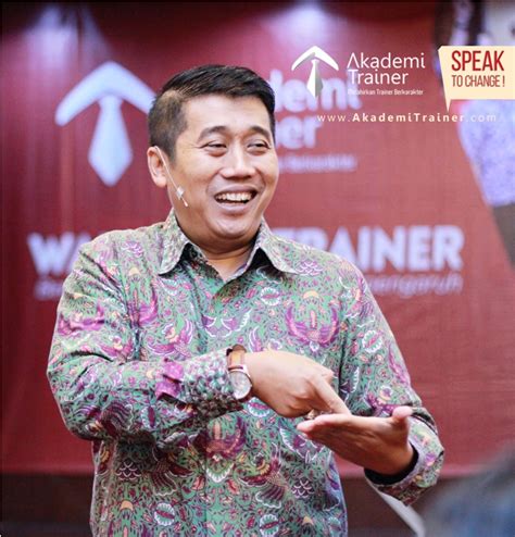 Master Trainer Jamil Azzaini Jamil Azzaini