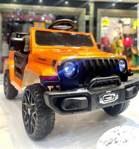 ماشین شارژی جیپاسباب‌ بازیتهران، نوابدیوار