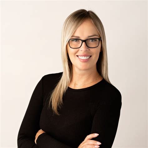 Anna Zebrowski Licensed Sales Producer Allstate Linkedin