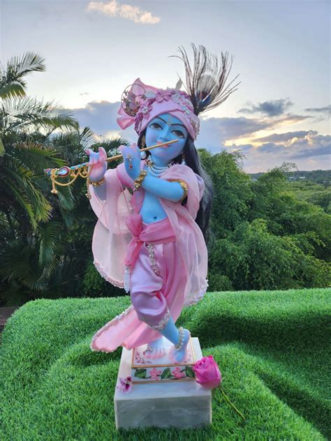 Mohana Krishna Deity 18 Remember Krishna