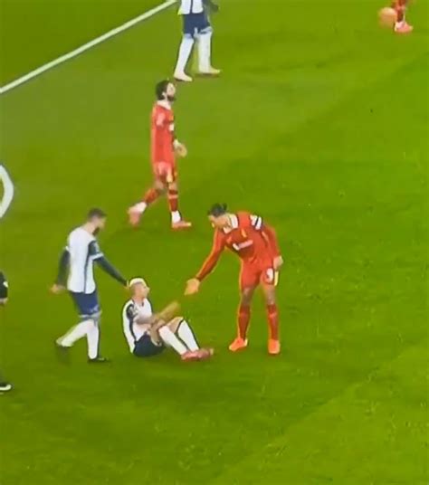 Did Him Dirty Fans In Stitches At Virgil Van Dijk And Richarlison