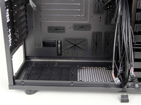 Aerocool X Predator Ii Full Tower Chassis Review Page 4 Hardwarebunker