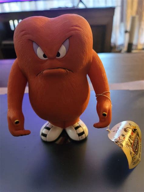 Looney Tunes Gossamer