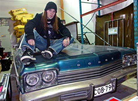 Alexi Laihon Kitara Edesmenneen Suomalaissoittajan Soitinta