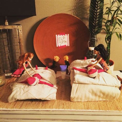 Day 4 Elf Massage Elf The Elf Bean Bag Chair