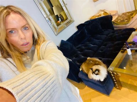 Inside Eastenders Patsy Kensits Home — Huge Bed Spacious Kitchen And