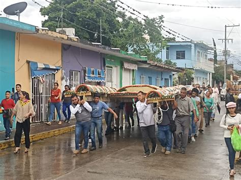 Instalan Arco De 10 Metros En La Iglesia San Francisco De Asís En Colipa