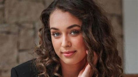 Sandra Bak Qui Est Cette Nouvelle Pépite élue Miss Corse 2023 Vsd