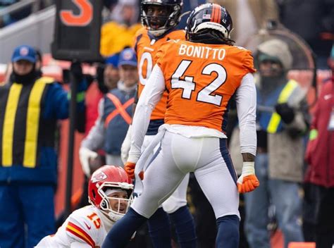 The Top 10 Favorites For The 2025 Nfl Mvp Award Lentedesportiva