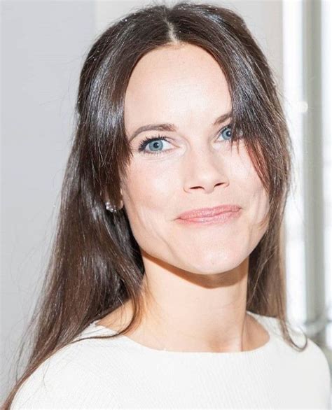 Pin By Shaimaa Afifi On Sofia Hellqvist Of Swedenصوفيا هيلكفيست Princess Sofia Princess Sofia