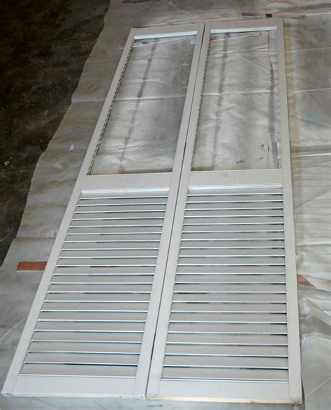 Bifold Closet Door Makeover