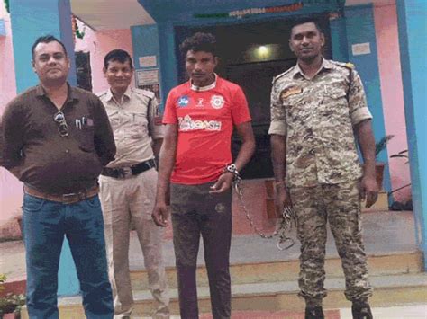 Chhattisgarh Gariaband Husband Killed Anganwadi Worker Wife For Not