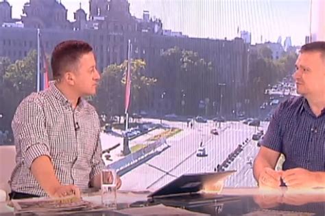 Espreso Kod Jovane I SrĐana Igor Ćuzović U Prelistavanju Novina U Jutarnjem Programu Video