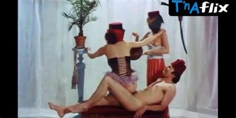 Maria Antonietta Beluzzi Breasts Scene In Amarcord