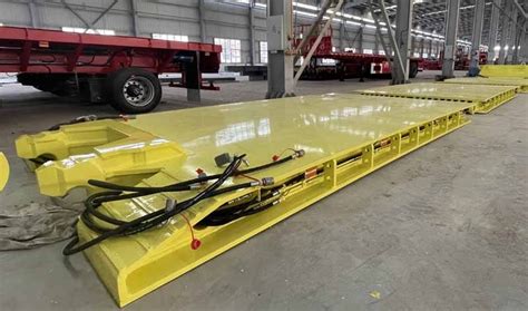 Choosing Between A Telescoping Drop Deck Bed And A Combination Segments