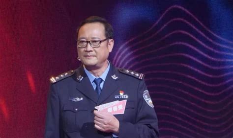 1997年，让英军 下岗”的交接指挥官谭善爱，转业后过得怎样？工作部队因为