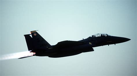 How An Air Force F 15 Got A Gulf War Air To Air Kill With A Bomb