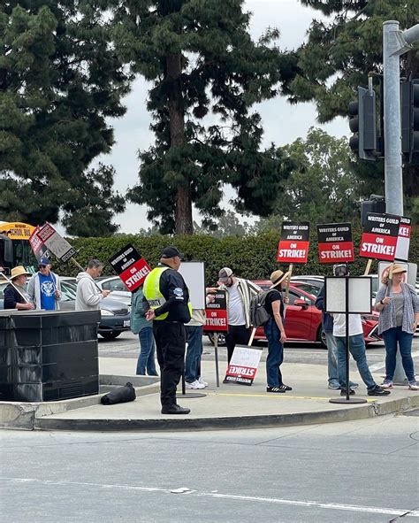 Beyoubr Patrick Mulhearn