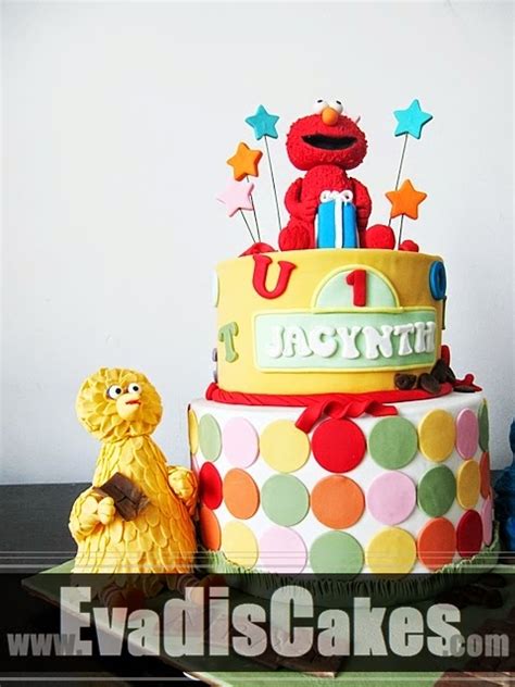 Sesame Street Elmo Theme Cake For Birthday Party