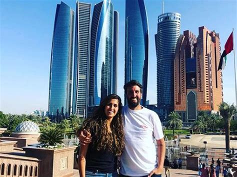 La Nueva Vida Nómade De Flavio Azzaro Con Su Novia En Asia Sin Pasaje