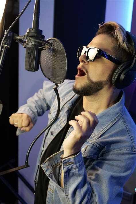 Jonathan Samuel Música