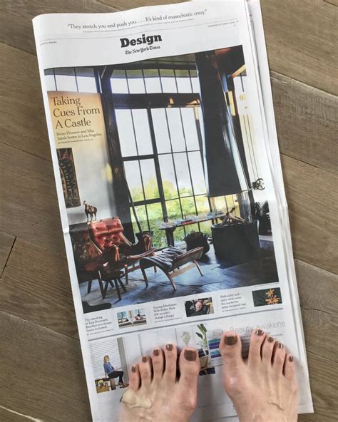 Mia Saras Feet