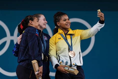 ‘lo Di Todo Y Dejé El Corazón En La Plataforma Angie Palacios Y Sus