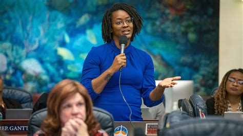 Rep Angie Nixon Wont Seek Reelection For Current Seat Reggie Gaffney