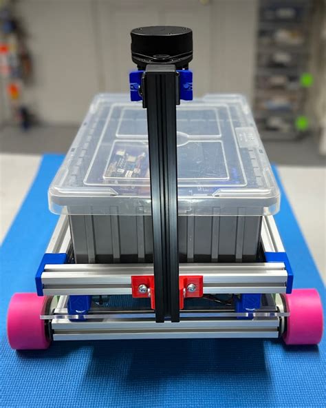 Lidar Tower Scuttle Robot